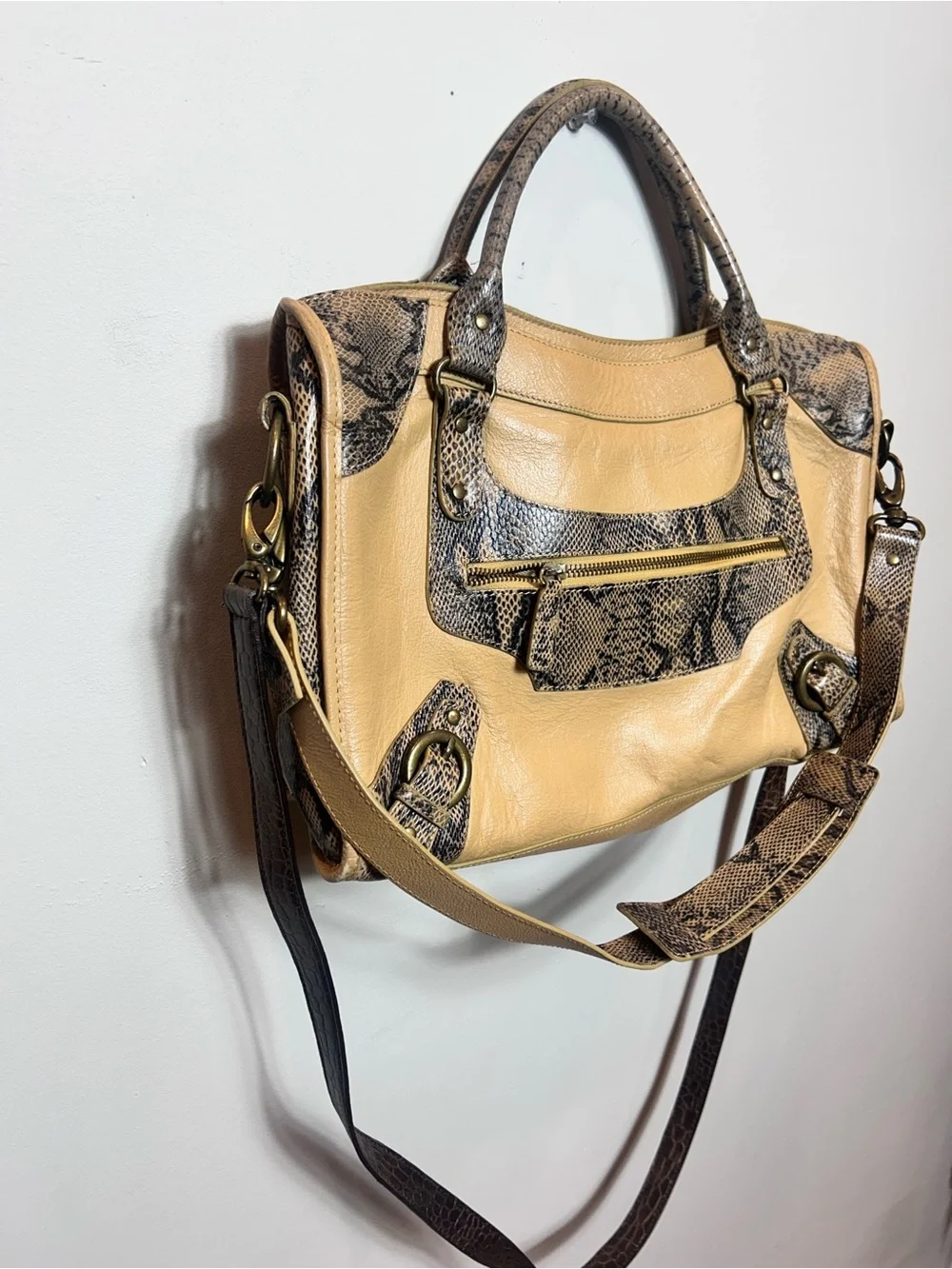 Charlie Lapson | Bags | Charlie Lapson Tan Snake City Bag | Poshmark
